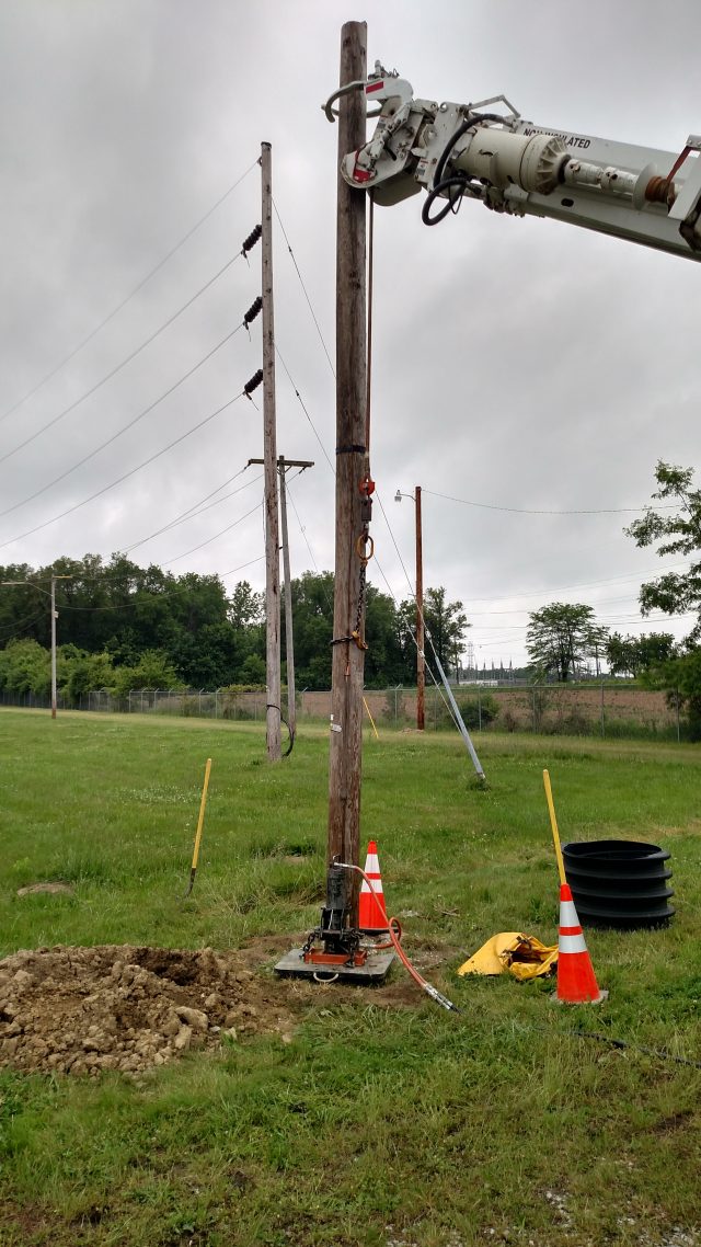 Set Posts Faster with HMI Polyurethane Foam